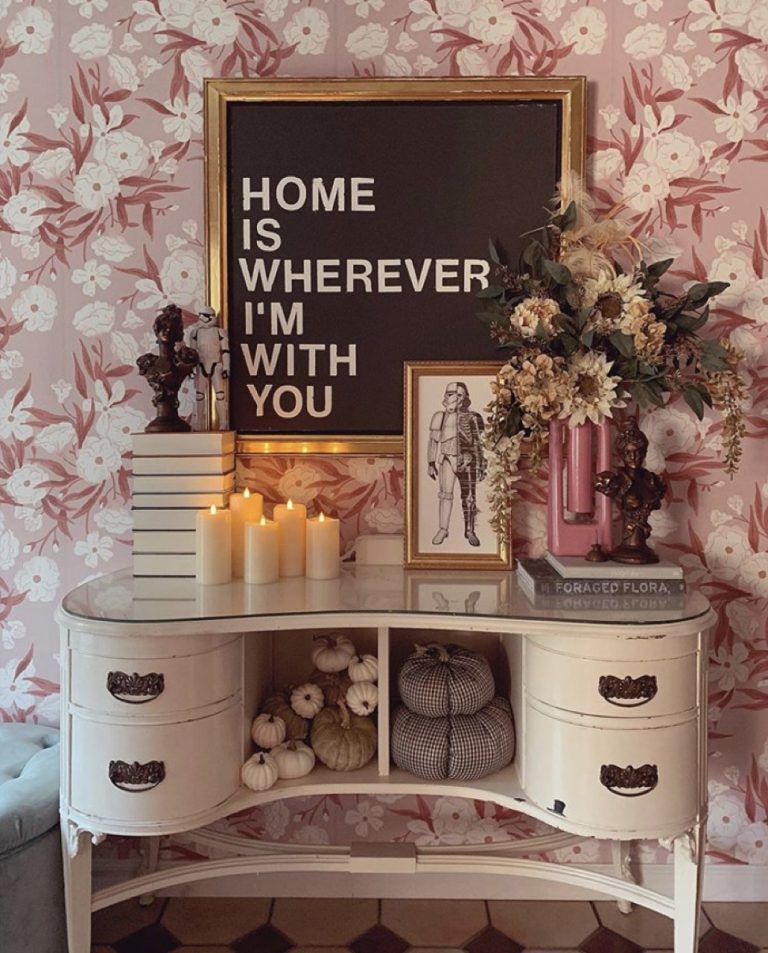 Renter Decor Guide & Damage Free Hanging Tips