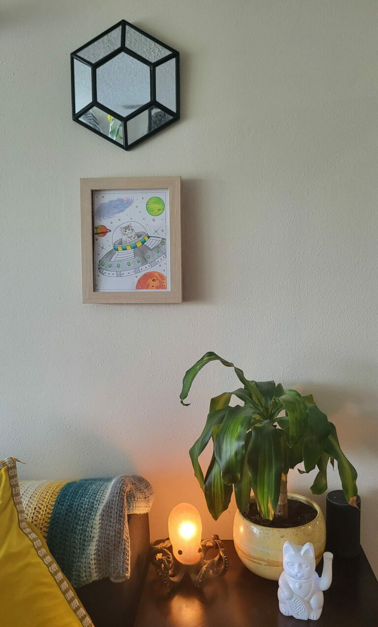 How To Display Kids Art With DIY Rotating Museum Frames